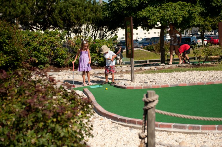 Family Friendly Mini Golf Ocean City Maryland Jolly Roger History